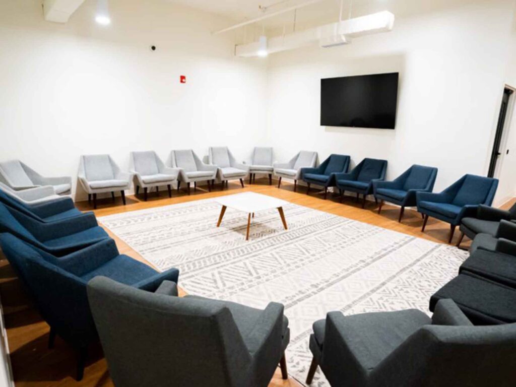 Louisville, Kentucky Drug & Alcohol Detox Center | Robert Alexander Center